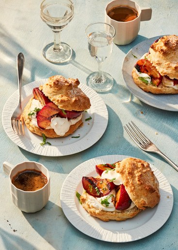 Ashley Klinger & Co. - prop & interior stylists - Carla Gonzalez-Hart ...